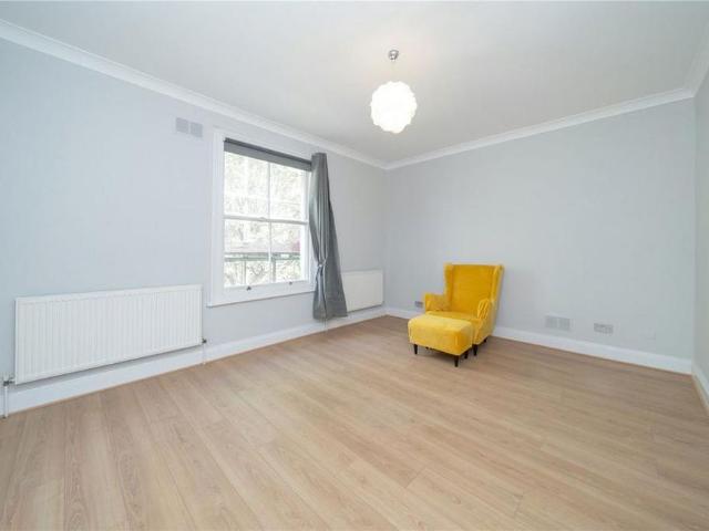 3 bedroom flat to rent