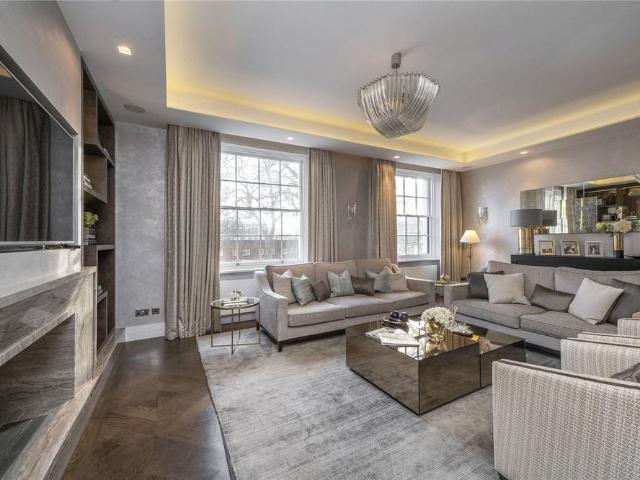 3 bedroom flat to rent