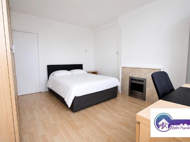 3 Bedroom Flat To Rent