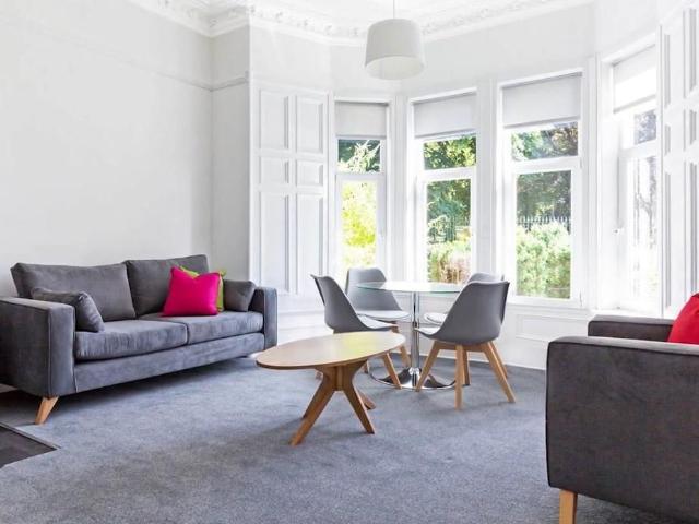 3 bedroom flat to rent