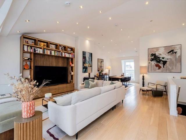 3 bedroom flat to rent