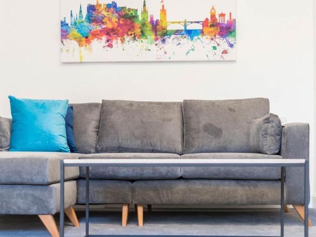 3 bedroom flat to rent