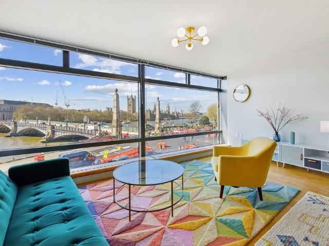 3 bedroom flat to rent