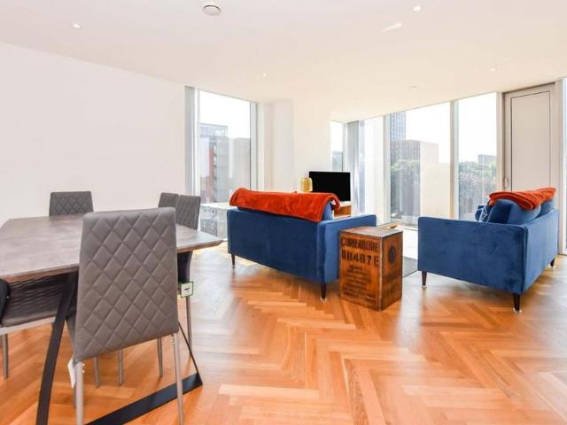 3 bedroom flat to rent