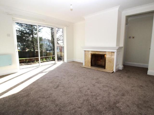 3 bedroom flat to rent