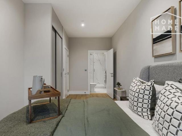 3 bedroom flat to rent