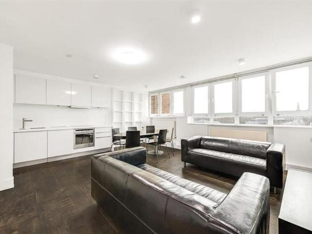 3 bedroom flat to rent