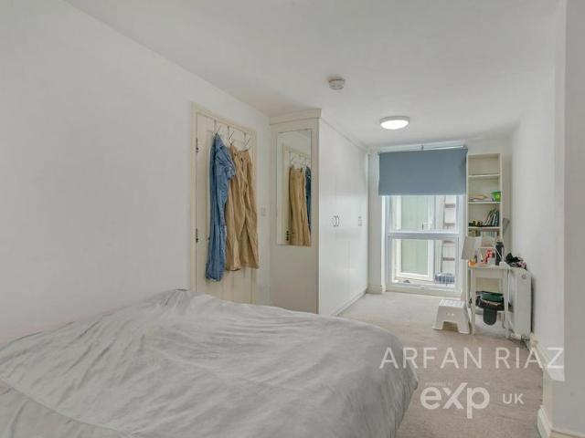 3 bedroom flat to rent