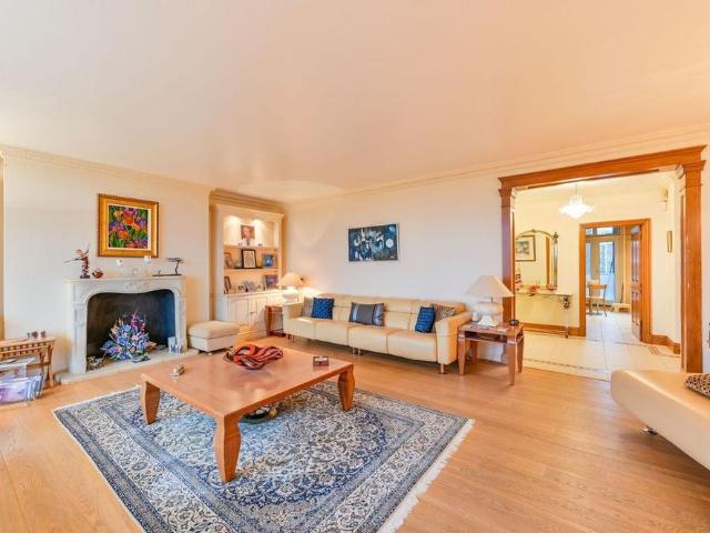 3 bedroom flat to rent