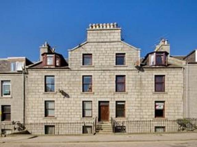 3 bedroom flat to rent