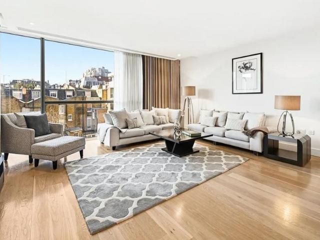3 bedroom flat to rent