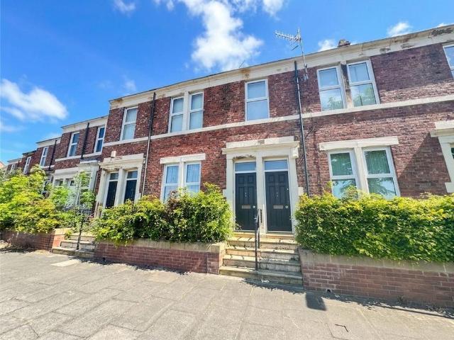 3 bedroom flat to rent
