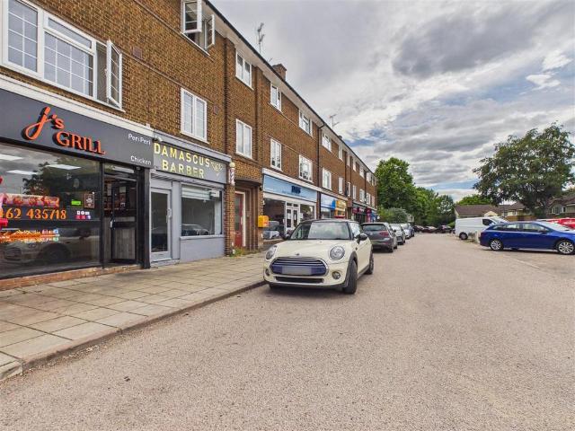 3 bedroom flat to rent