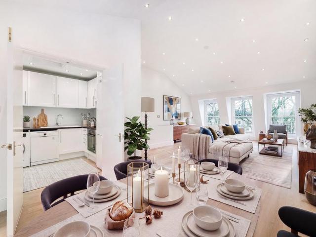 3 bedroom flat to rent