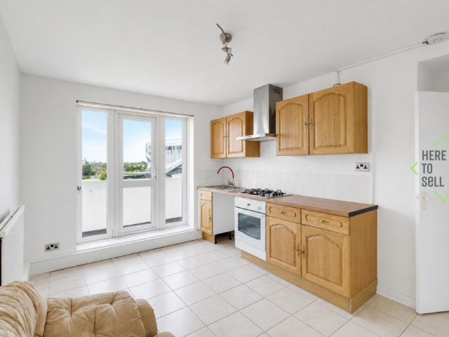 3 bedroom flat to rent