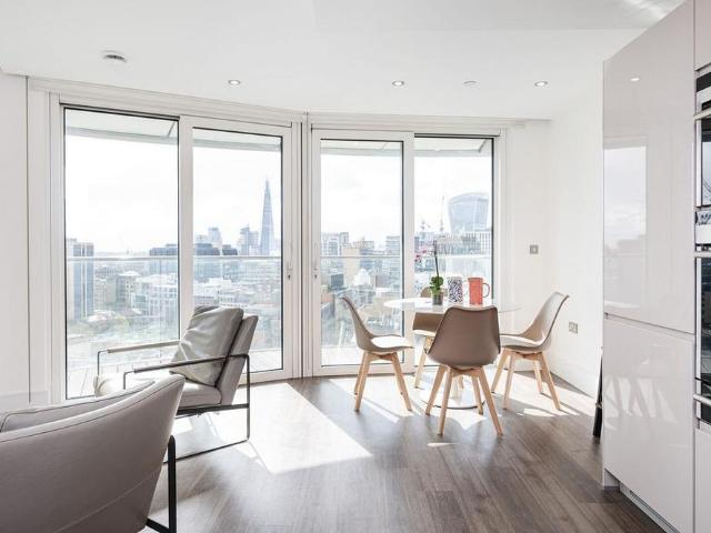 3 bedroom flat to rent