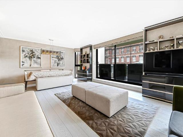 3 bedroom flat to rent