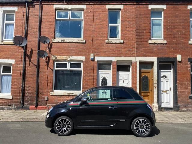 3 bedroom flat to rent