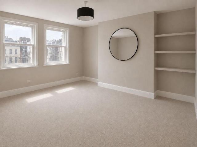 3 bedroom flat to rent