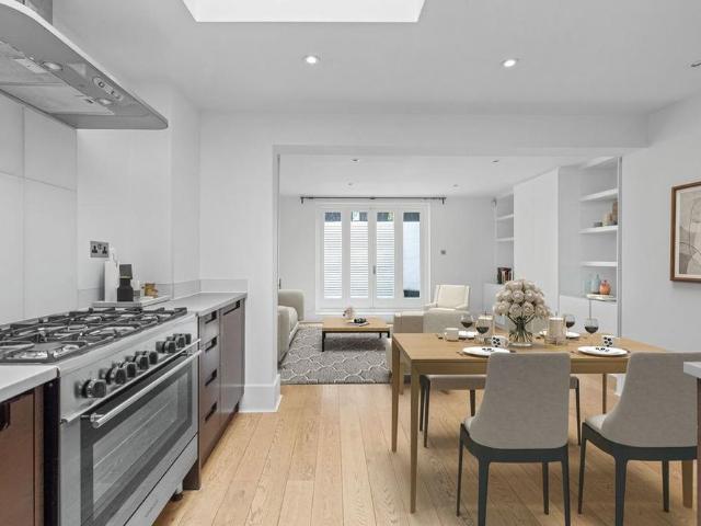 3 bedroom flat to rent