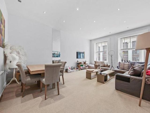 3 bedroom flat to rent