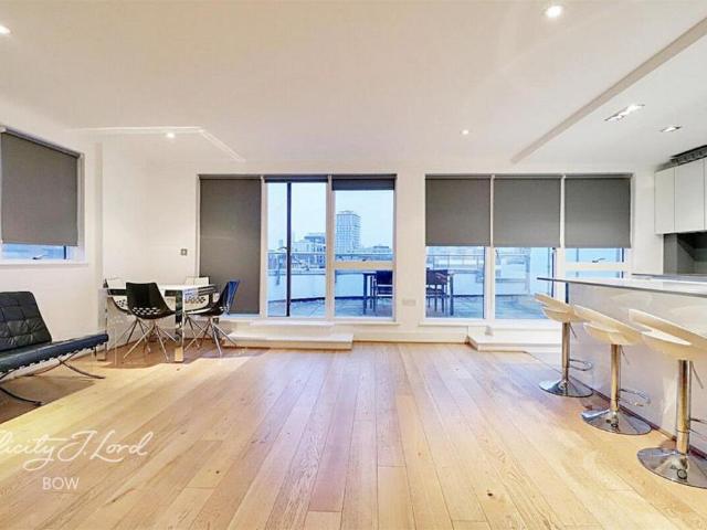 3 bedroom flat to rent