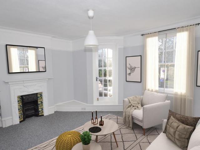 3 bedroom flat to rent