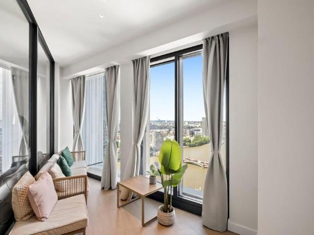3 bedroom flat to rent