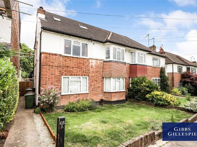 3 bedroom flat to rent