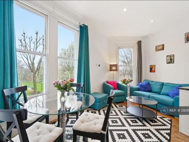 3 bedroom flat to rent