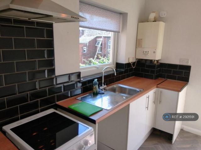 3 bedroom flat to rent
