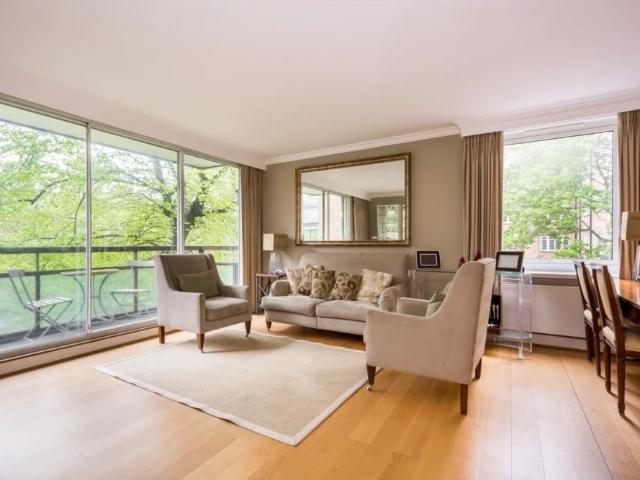 3 bedroom flat to rent