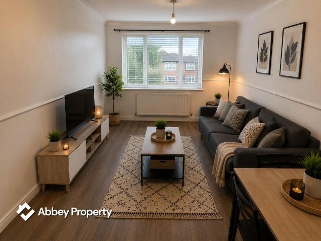 3 bedroom flat to rent