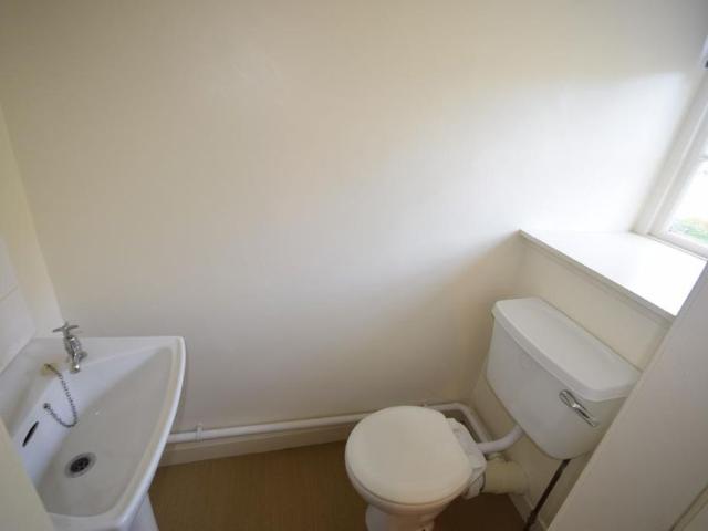 3 bedroom flat to rent