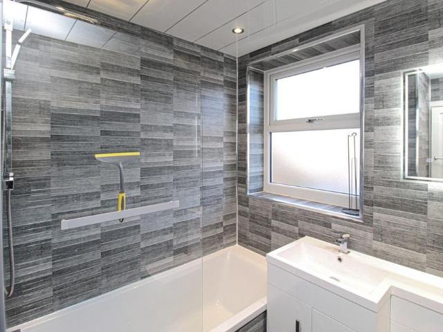 3 bedroom flat to rent