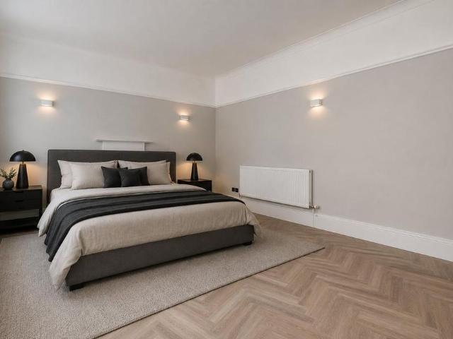 3 bedroom flat to rent
