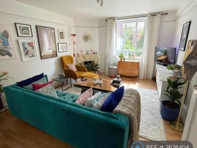 3 bedroom flat to rent