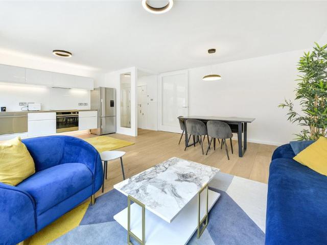 3 bedroom flat to rent