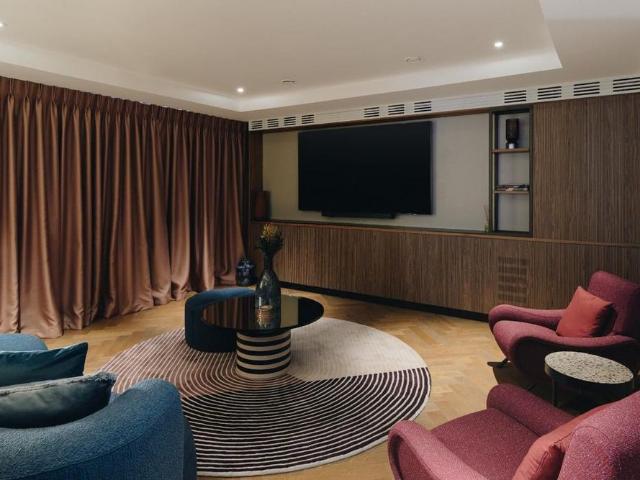3 bedroom flat to rent