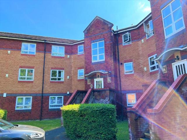 3 bedroom flat to rent