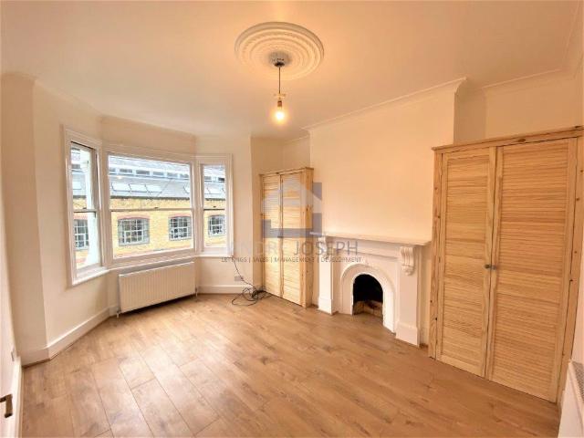 3 Bedroom Flat To Rent