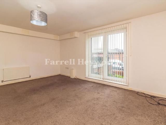 3 bedroom flat to rent