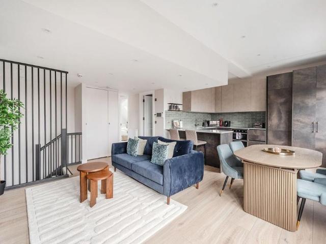 3 bedroom flat to rent