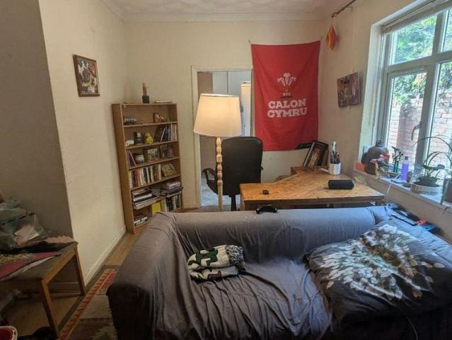 3 bedroom flat to rent