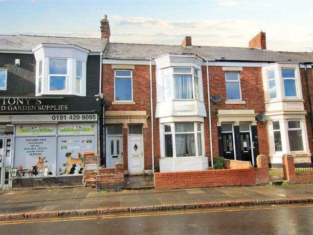 3 bedroom flat to rent