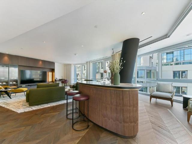 3 bedroom flat to rent