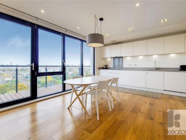3 bedroom flat to rent