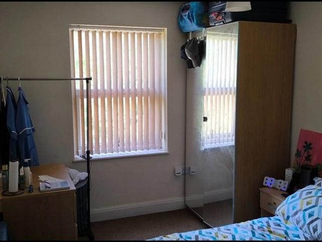 3 bedroom flat to rent