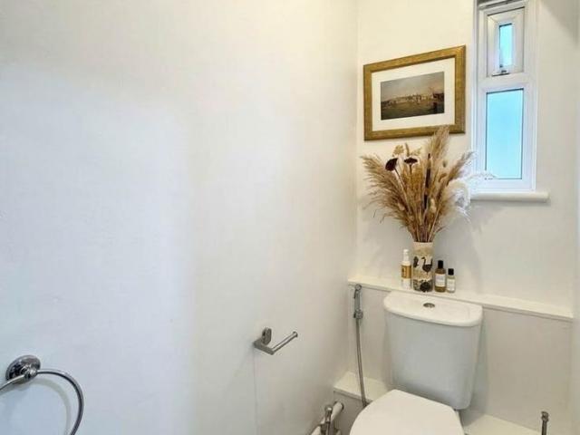3 bedroom flat to rent
