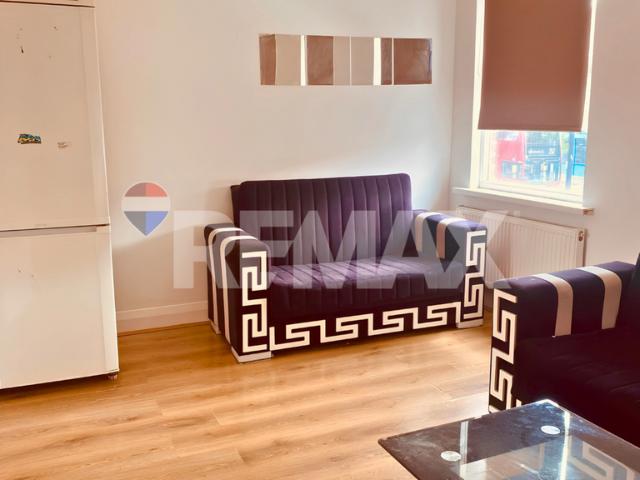 3 bedroom flat to rent
